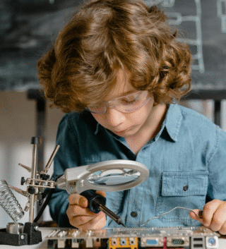 DIY Kit – Curio-O-Box : Serving Curiosity